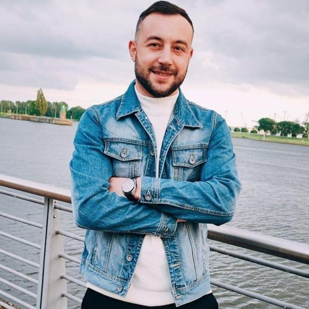 Adam Zidan - RME Technician - Amazon Logistics | XING