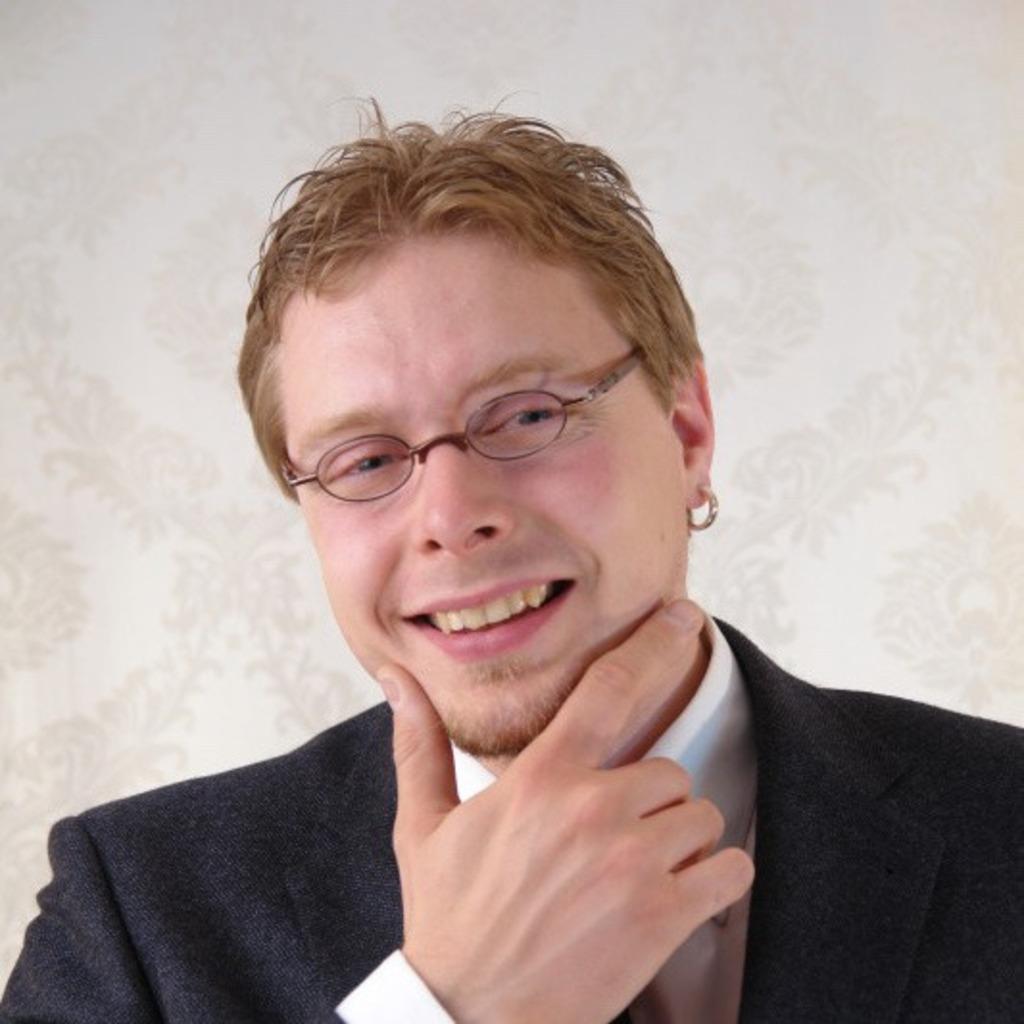 Alexander Obst - Ausbilder - Phoenix Contact GmbH | XING