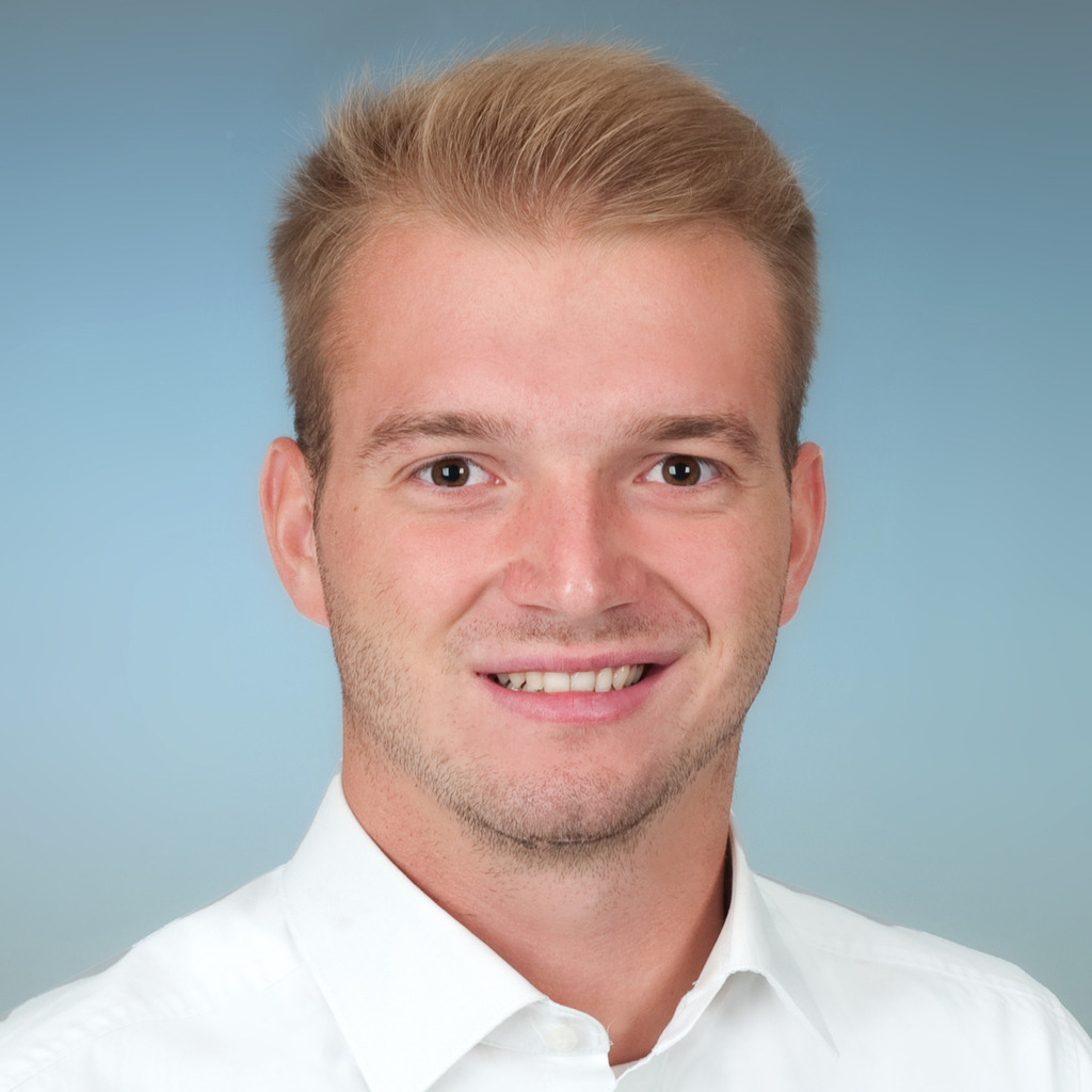 Marco Rußer - Junior Controller - Raiffeisenbank München-Süd eG | XING