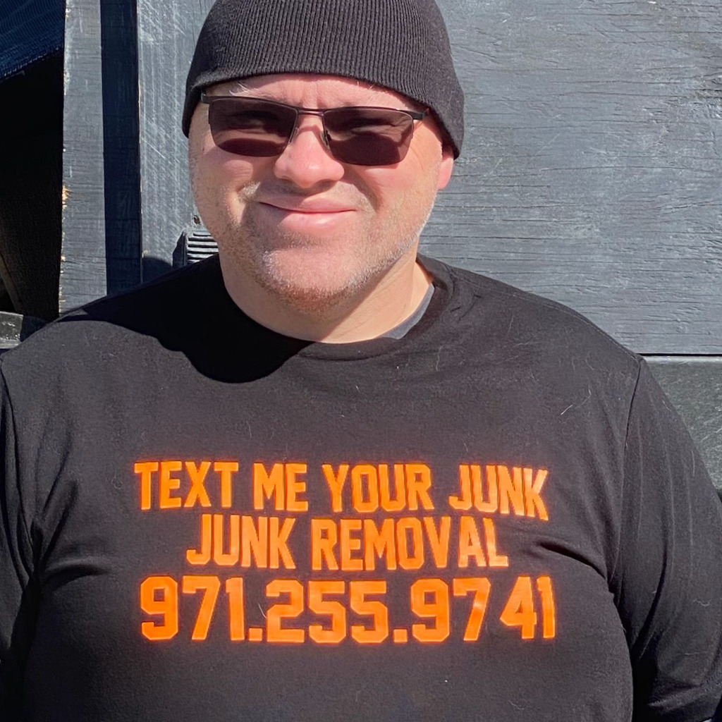 Lawrence Jason Clair - Self Employed - Text Me Your Junk | XING