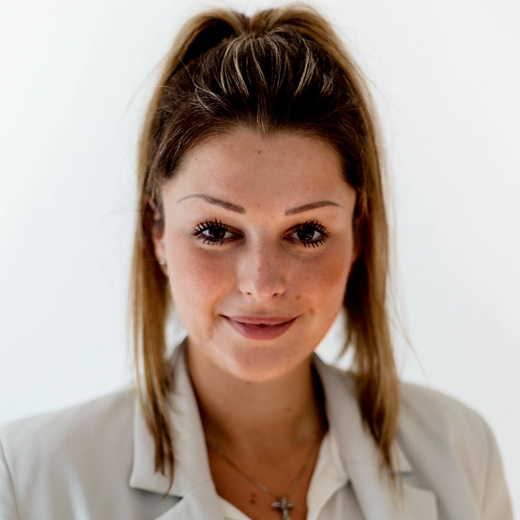 Jennifer Steudte - Vertriebsmitarbeiter - Dachdecker-Einkauf Ost eG | XING