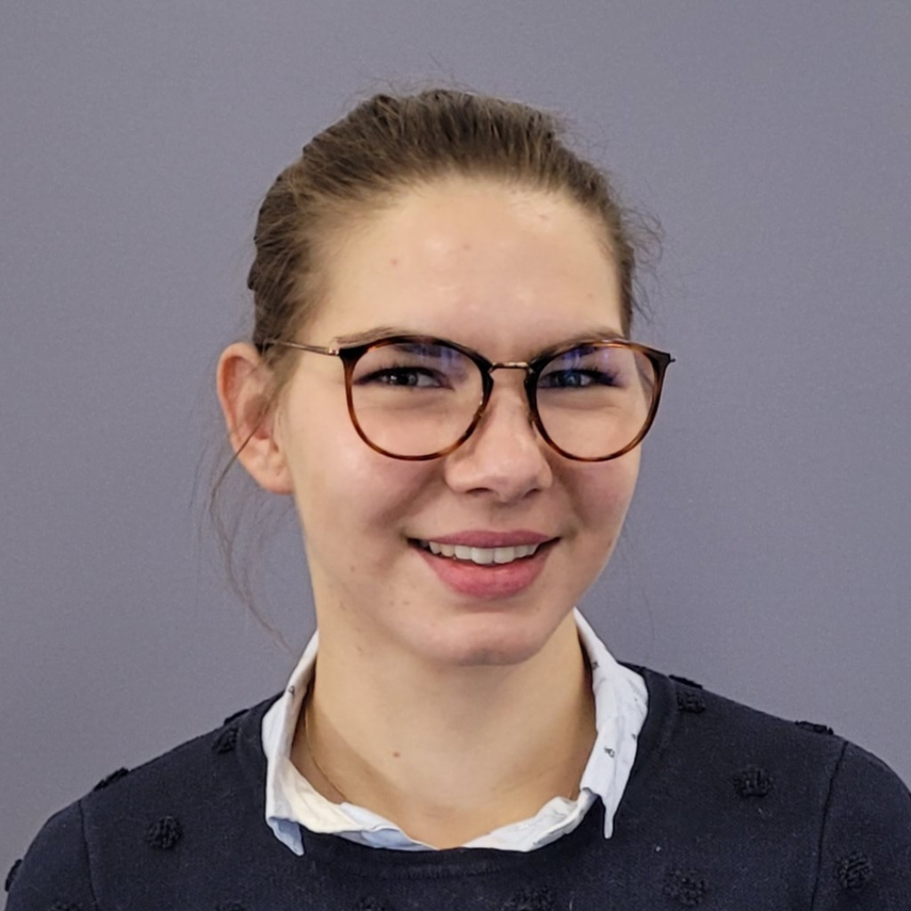 Julia Weimar - Gruppenleitung - Generali Lebensversicherungs AG ...