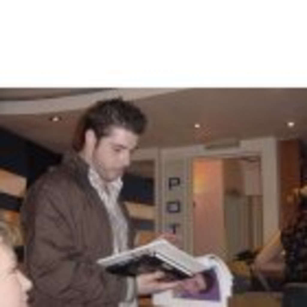 Joel Roach - Director - redblue | XING