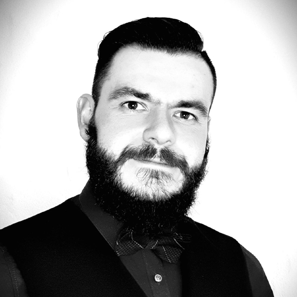 Benjamin Ruggero - Geschäftsführer / Werkleiter - Rhodius Magyarország ...