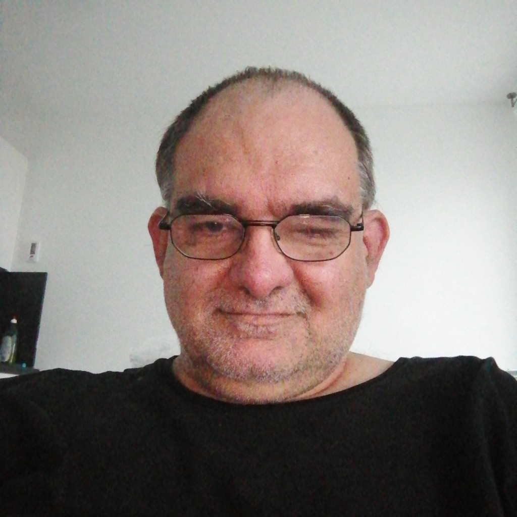 Andreas Albert Saumweber - Feintäschner - Berufsausbildungswerk für ...