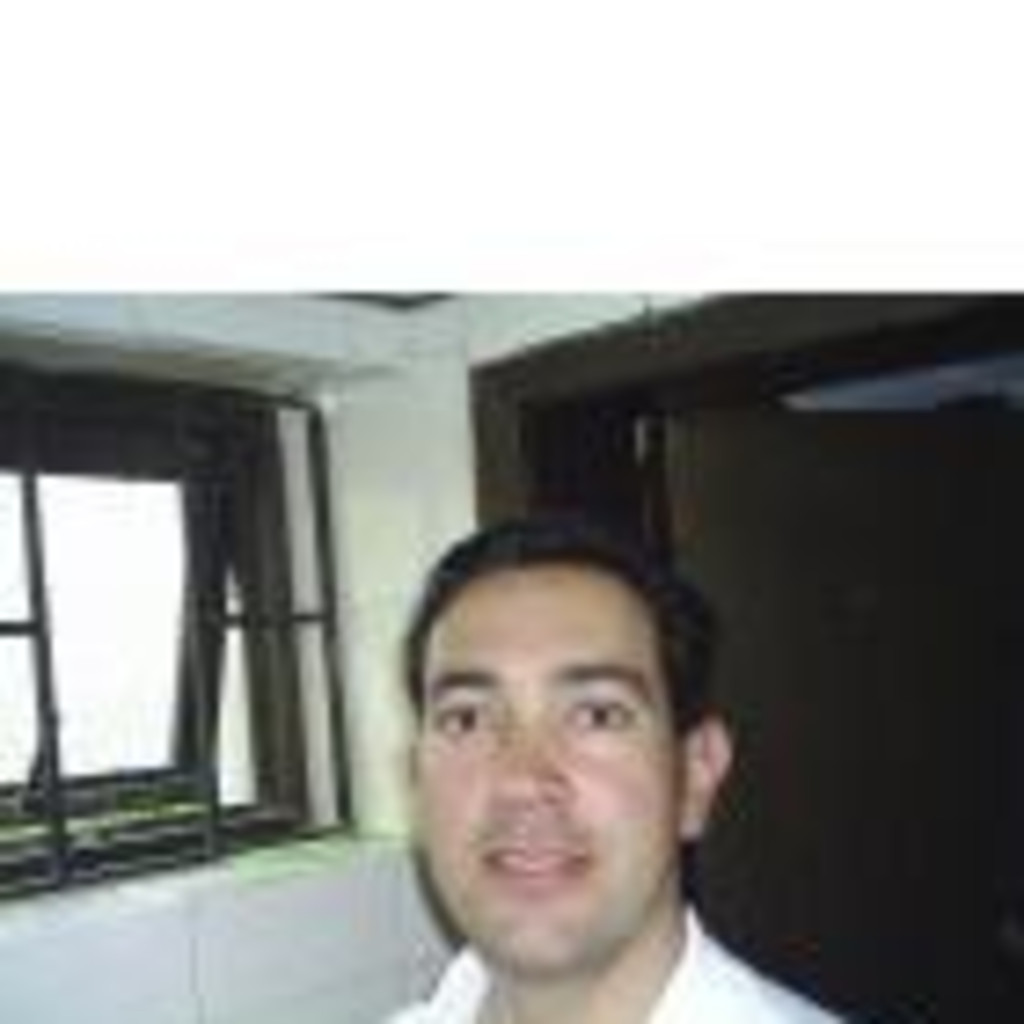 CESAR MORALES - Odontólogo - Odontosmile | XING