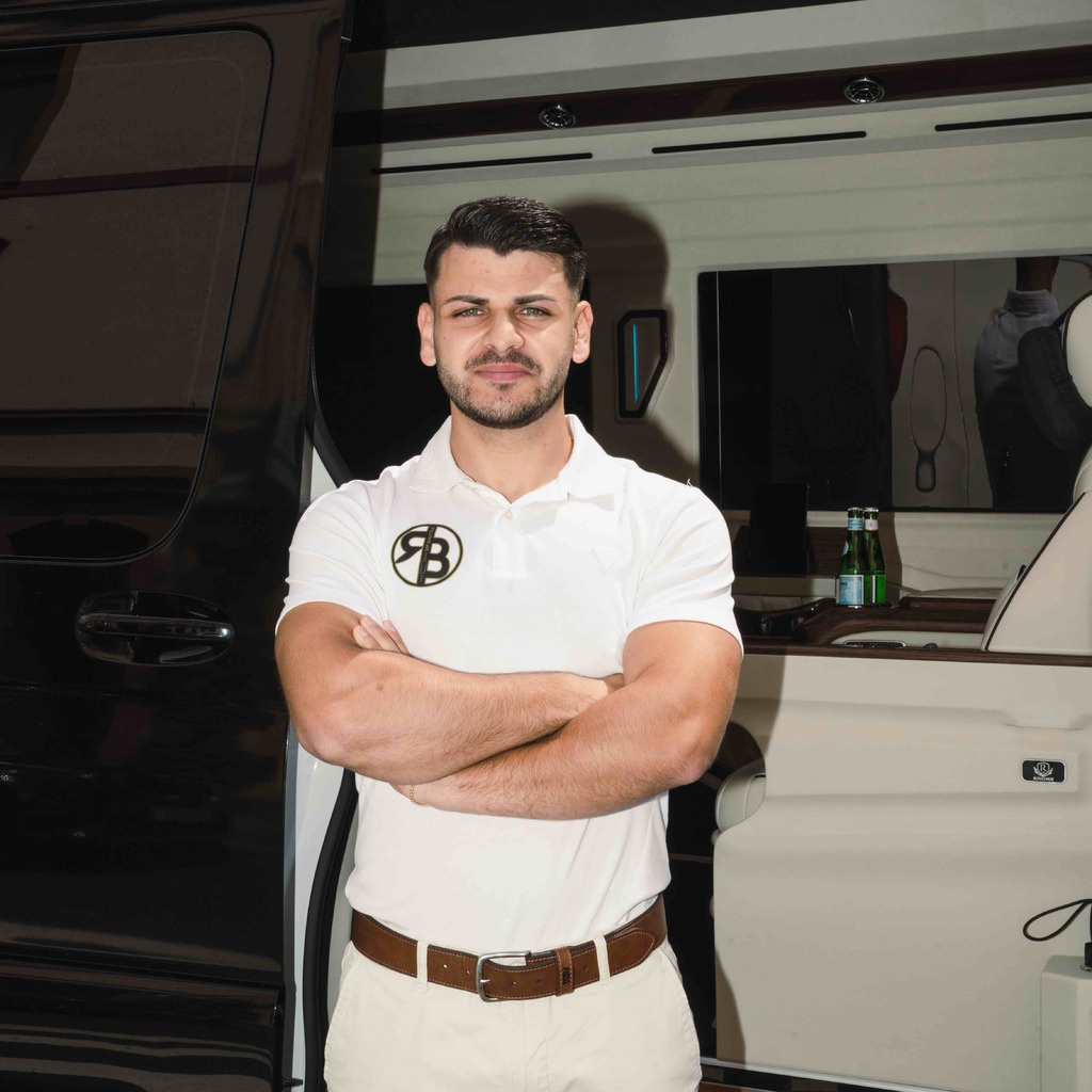 Michael-Bradley Miano - Inhaber - Mianos Allround-Service | XING