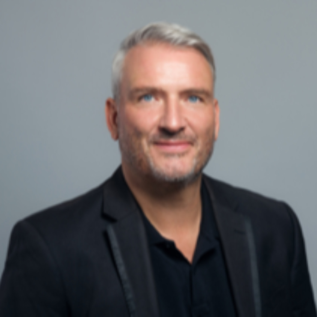 Michael Fickert - General Manager, Werksleiter Cosmetics - Weckerle ...