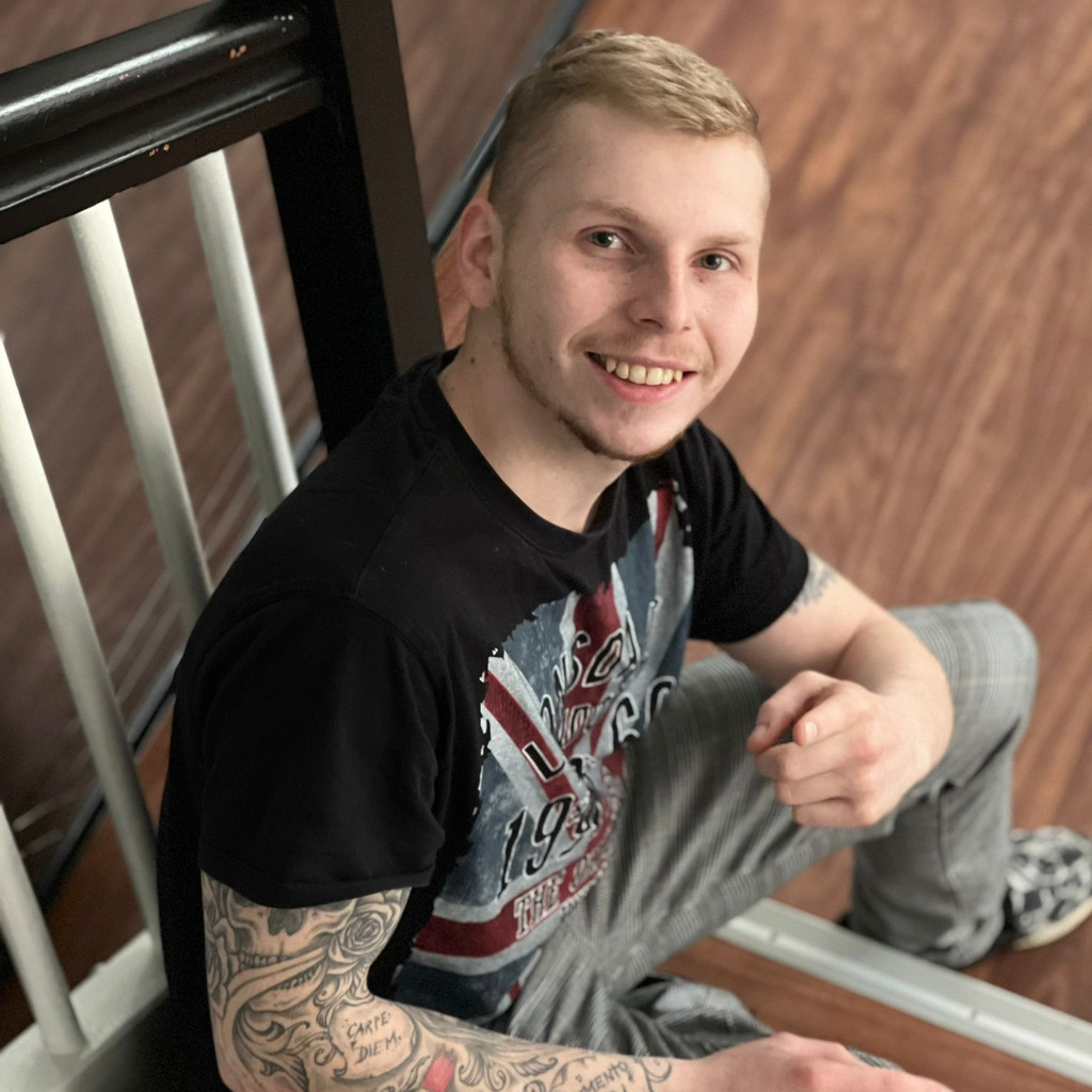 Daniel Noack - Pflegefachkraft - Unique Personalservice GmbH | XING