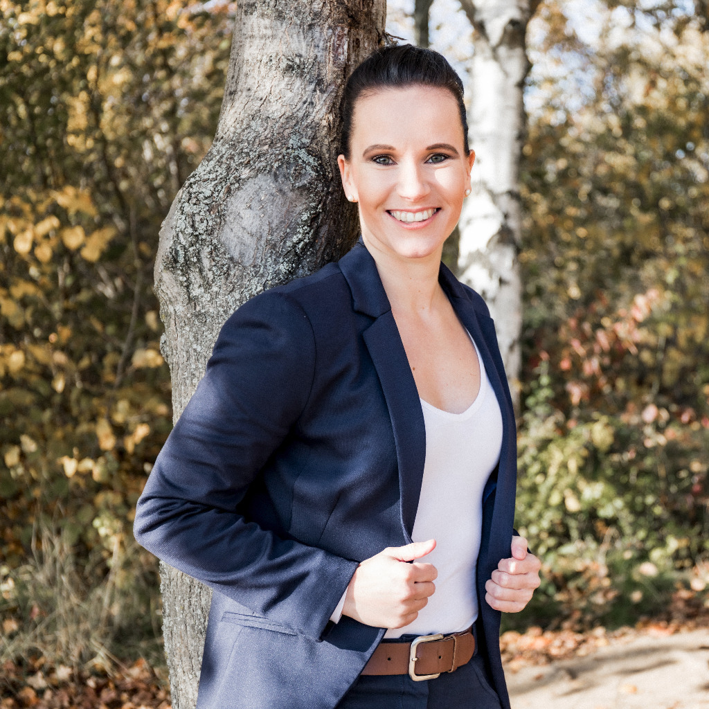 Jennifer Thomas - Inhaberin BESTattungsEVENT Jennifer Thomas ...