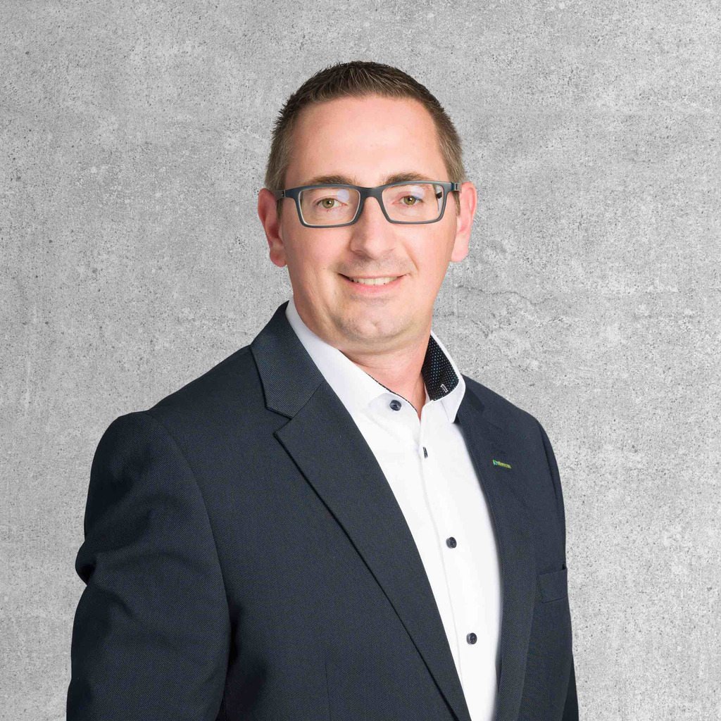 Daniel Moser - Bereichsleiter Kraftfahrt - ARTUS Friedrich Ganz ...