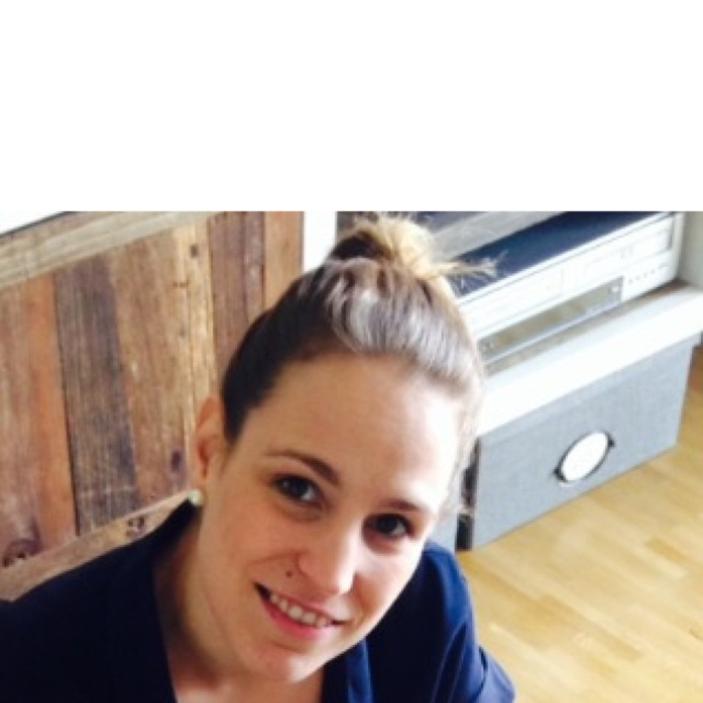 Raquel Gomez's Instagram, Twitter & Facebook on IDCrawl