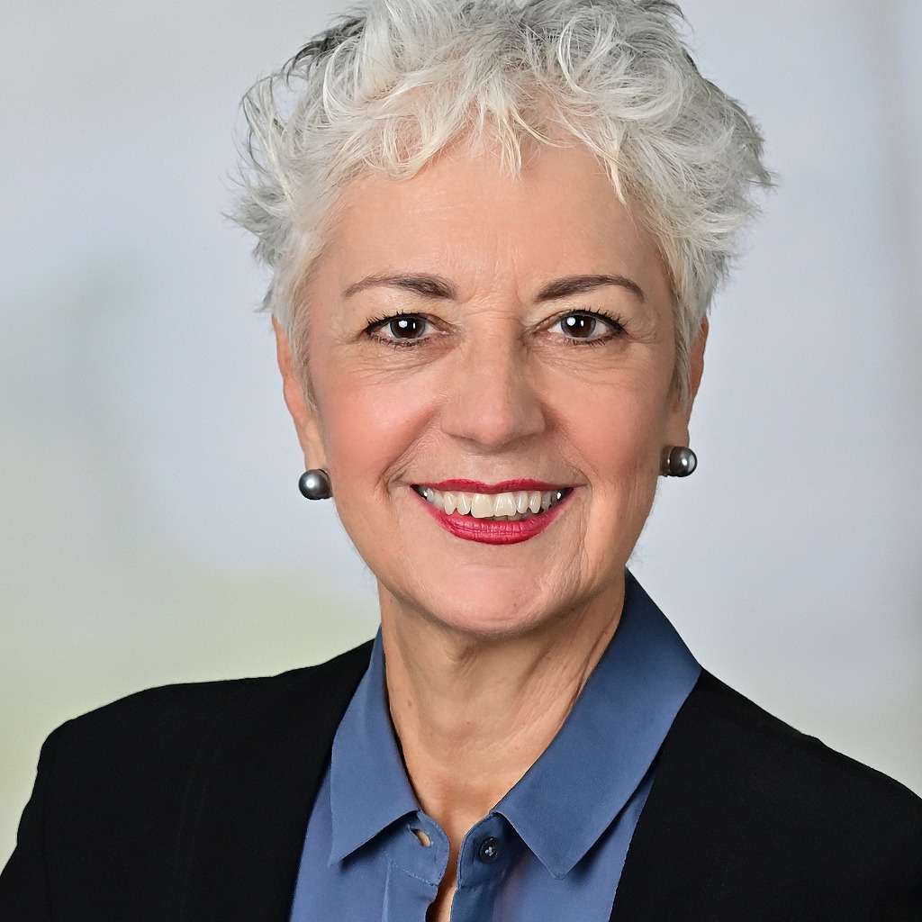 Angela Oelschlägel - Geschäftsführerin - Oelschlägel PR Solutions | XING