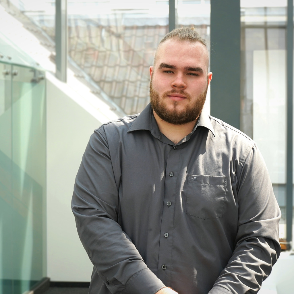 Steven M. Riedel - Kaufmann für Büromanagement - Konditorei Junge GmbH ...