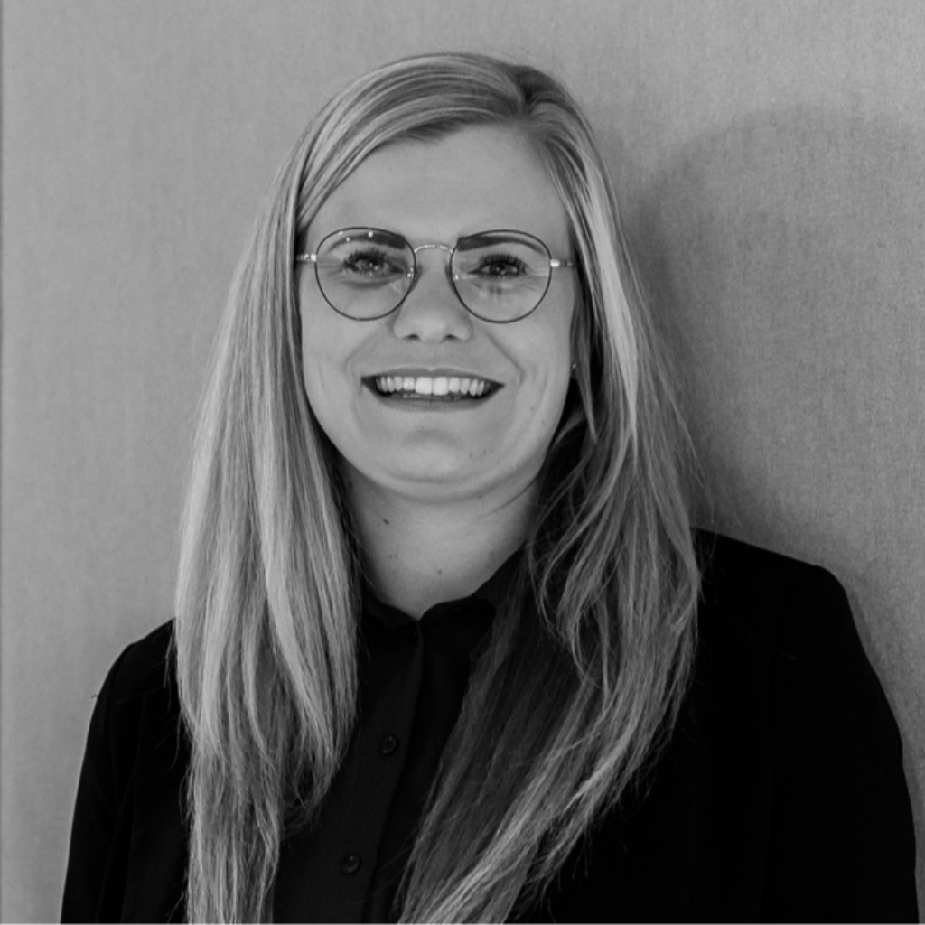 Lisa Wimmer - Planung und Beratung - Franz Blaha Sitz- und Büromöbel ...