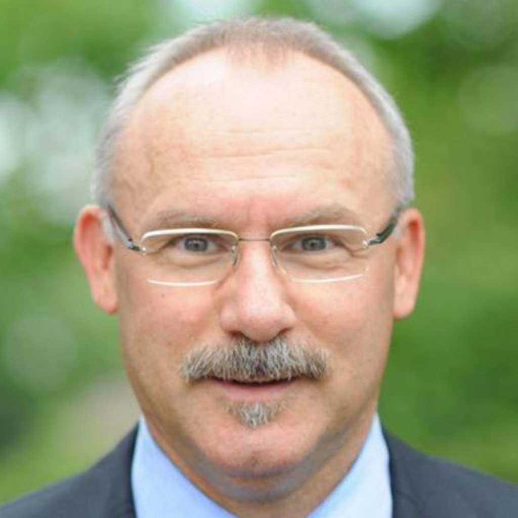 Dr. Reiner Martin - Aufsichtsratsvorsitzender - MQ result consulting AG ...