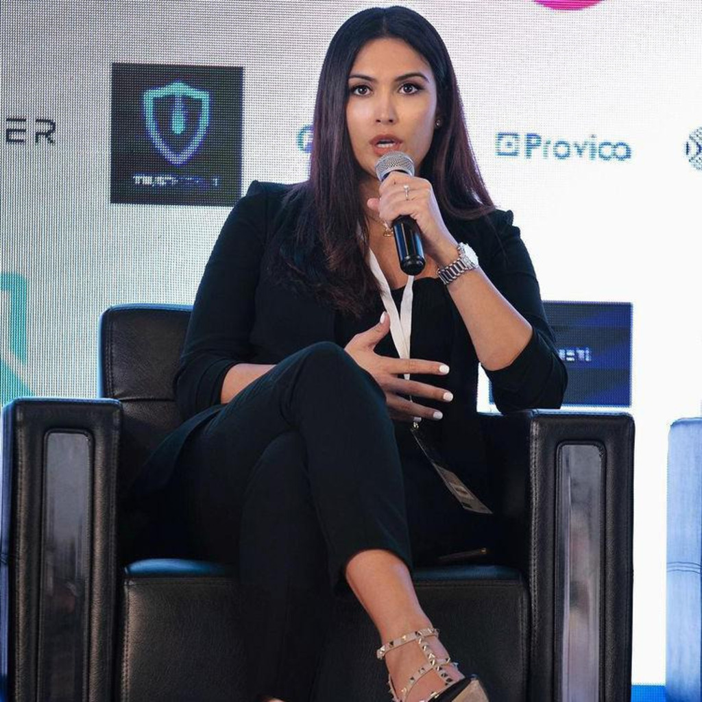 Cheyenne davis - Crypto trader/influencer - Crypto.com | XING