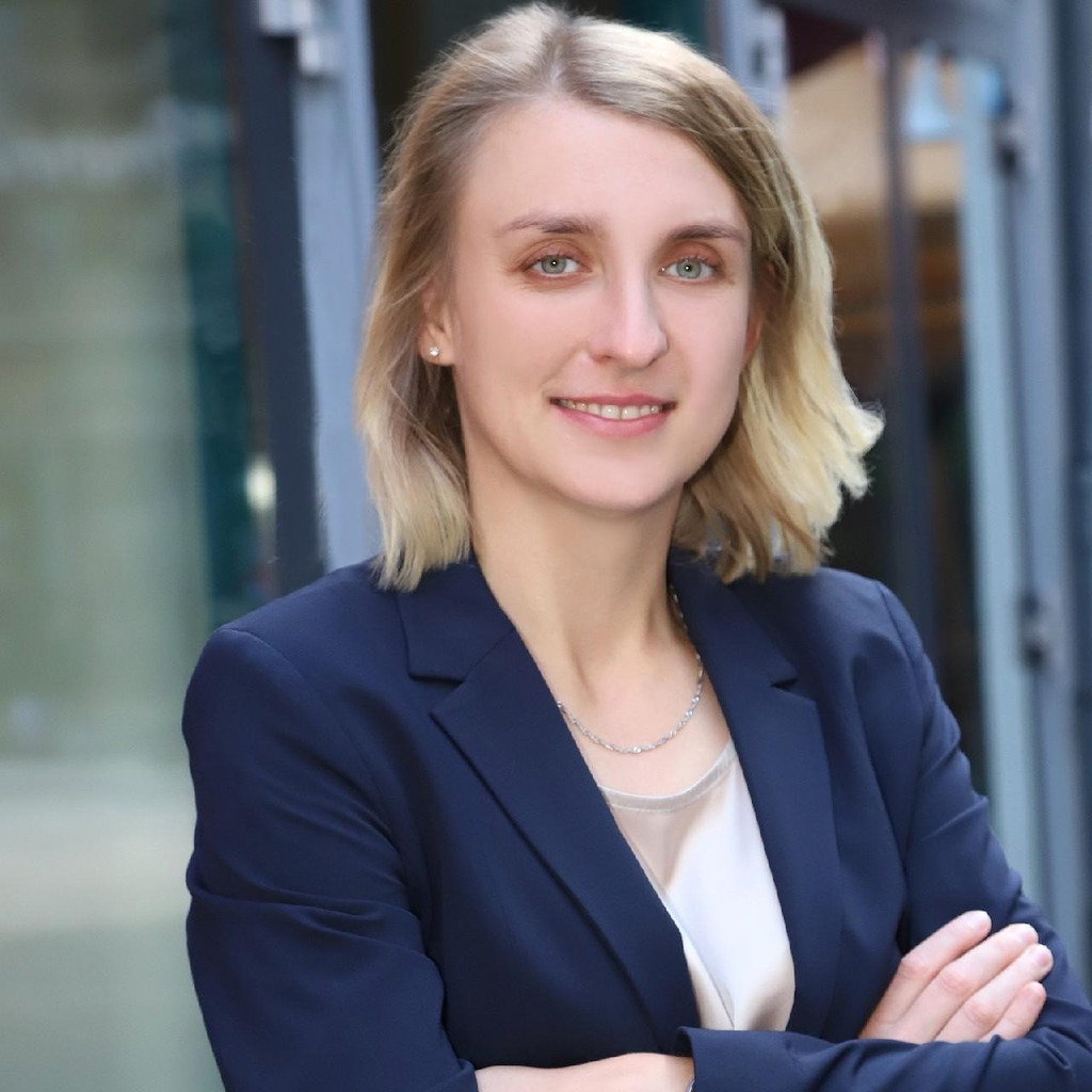 Laura Biermann's Instagram, Twitter & Facebook on IDCrawl