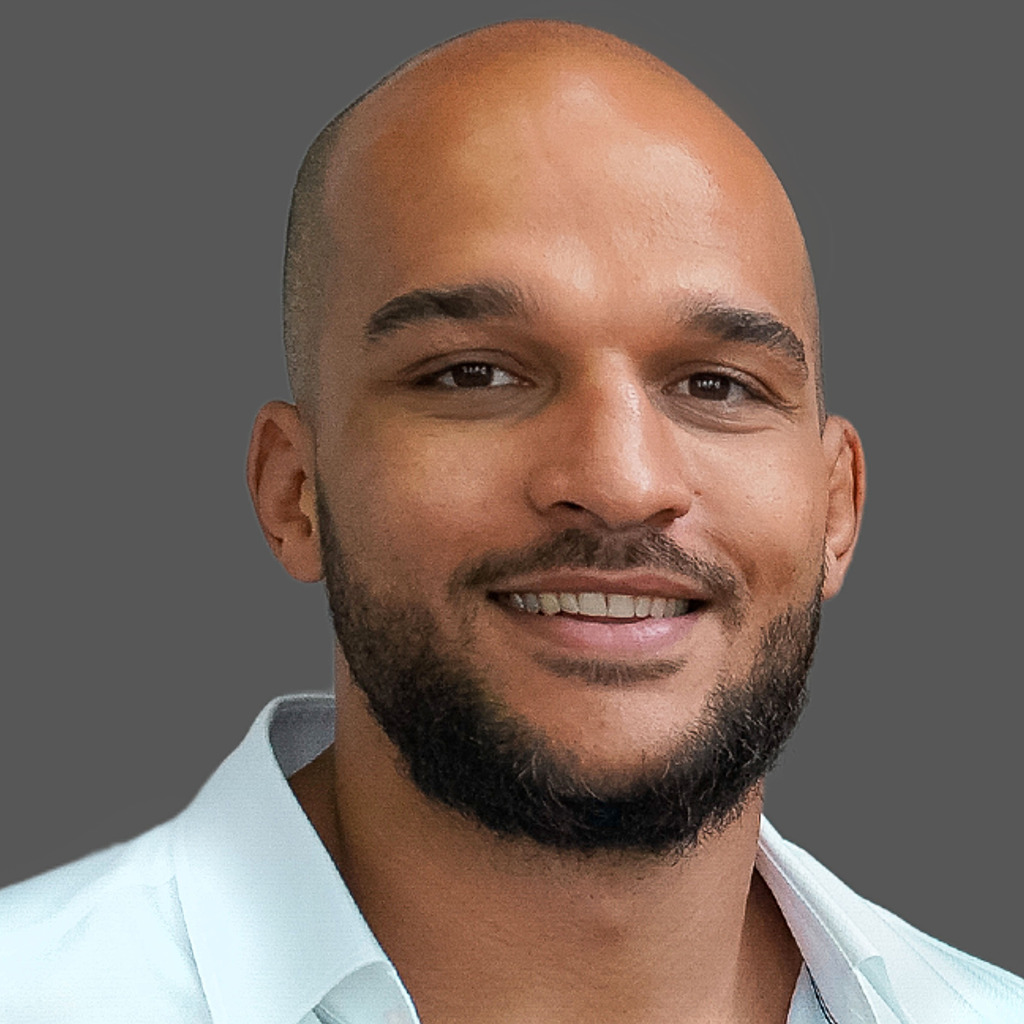 Julian Pennant - SDR - Caralegal | XING