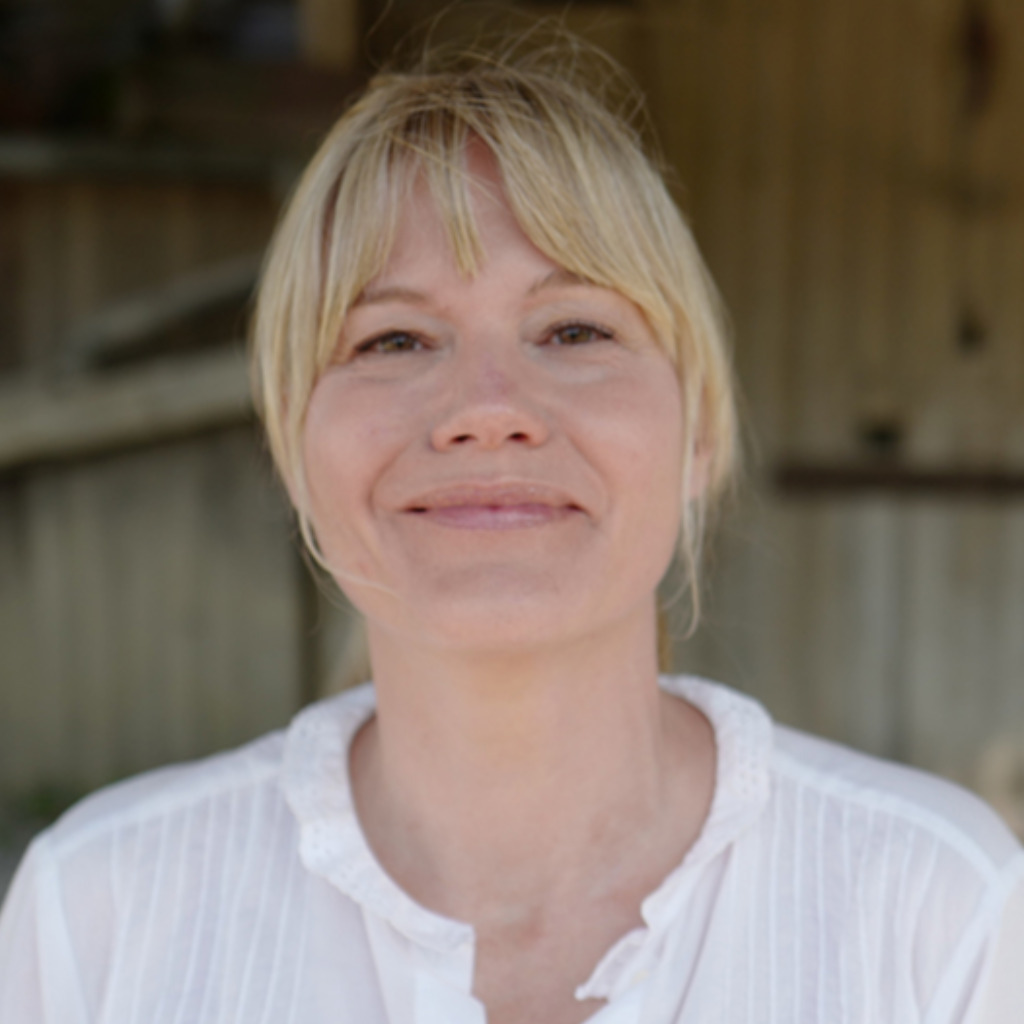 Sandra Fink - Dipl. Designerin (FH) – Grafikdesign & Artdirektion ...