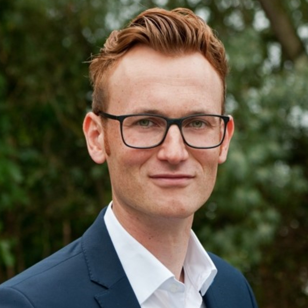 Alexander Vogel - Projektmanager Erneuerbare Energien - Volksbank ...