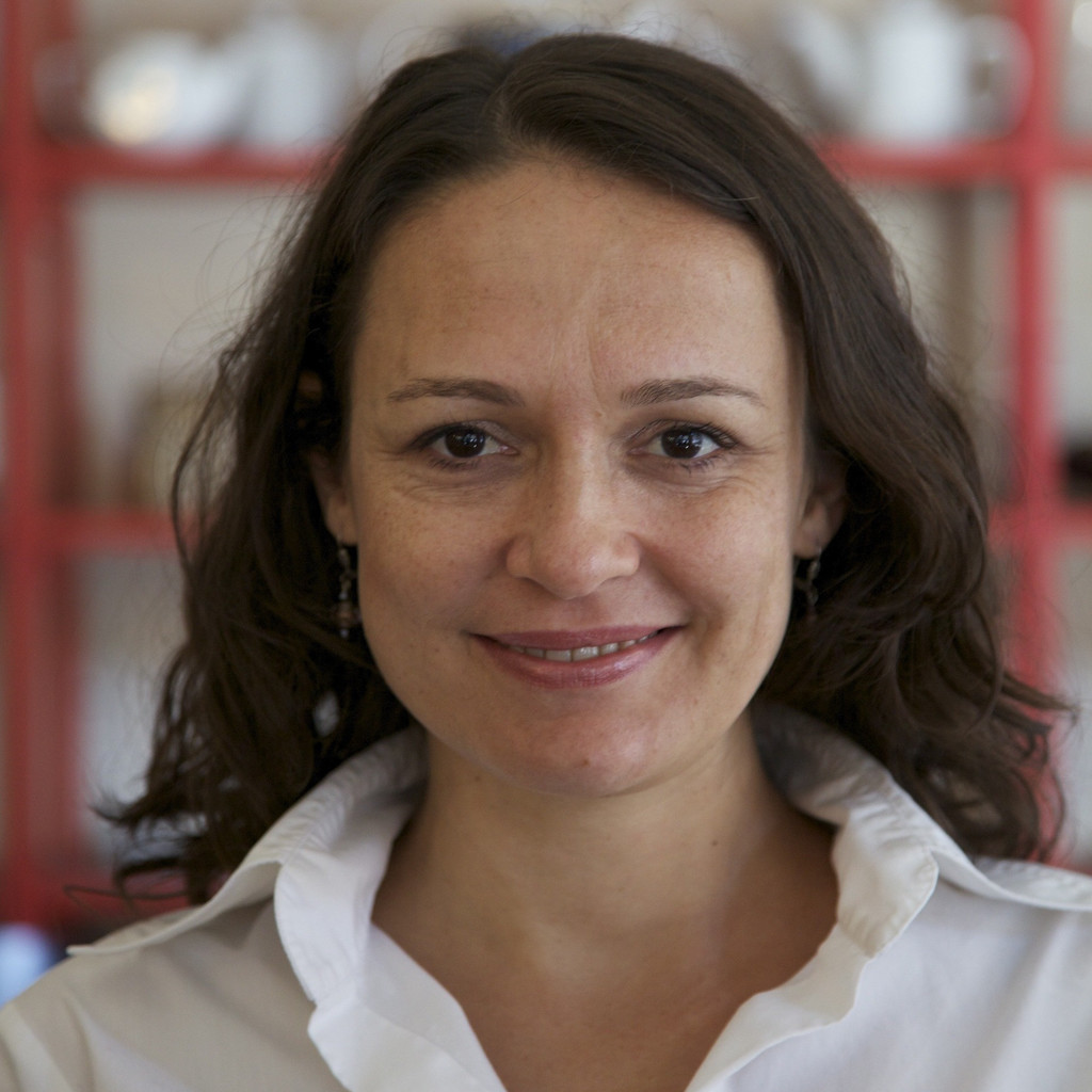 Vera Palaoro - Selbständigerwerbende - RE/MAX | XING