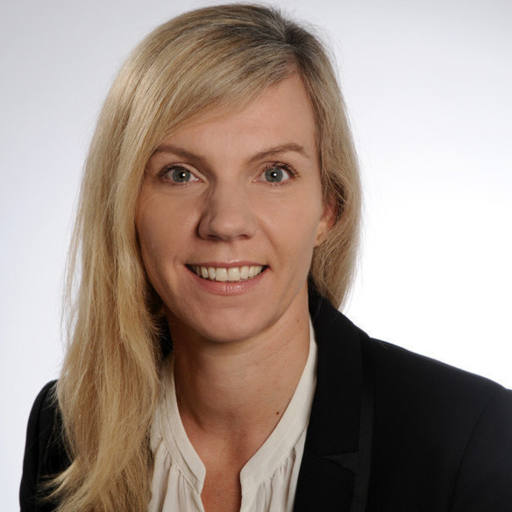 Stephanie Weiss - Medical Education Coordinator - Arthrex GmbH | XING