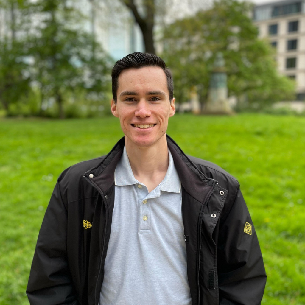 Giovane Iturralde - Fullstack Developer - CompusLAN | XING