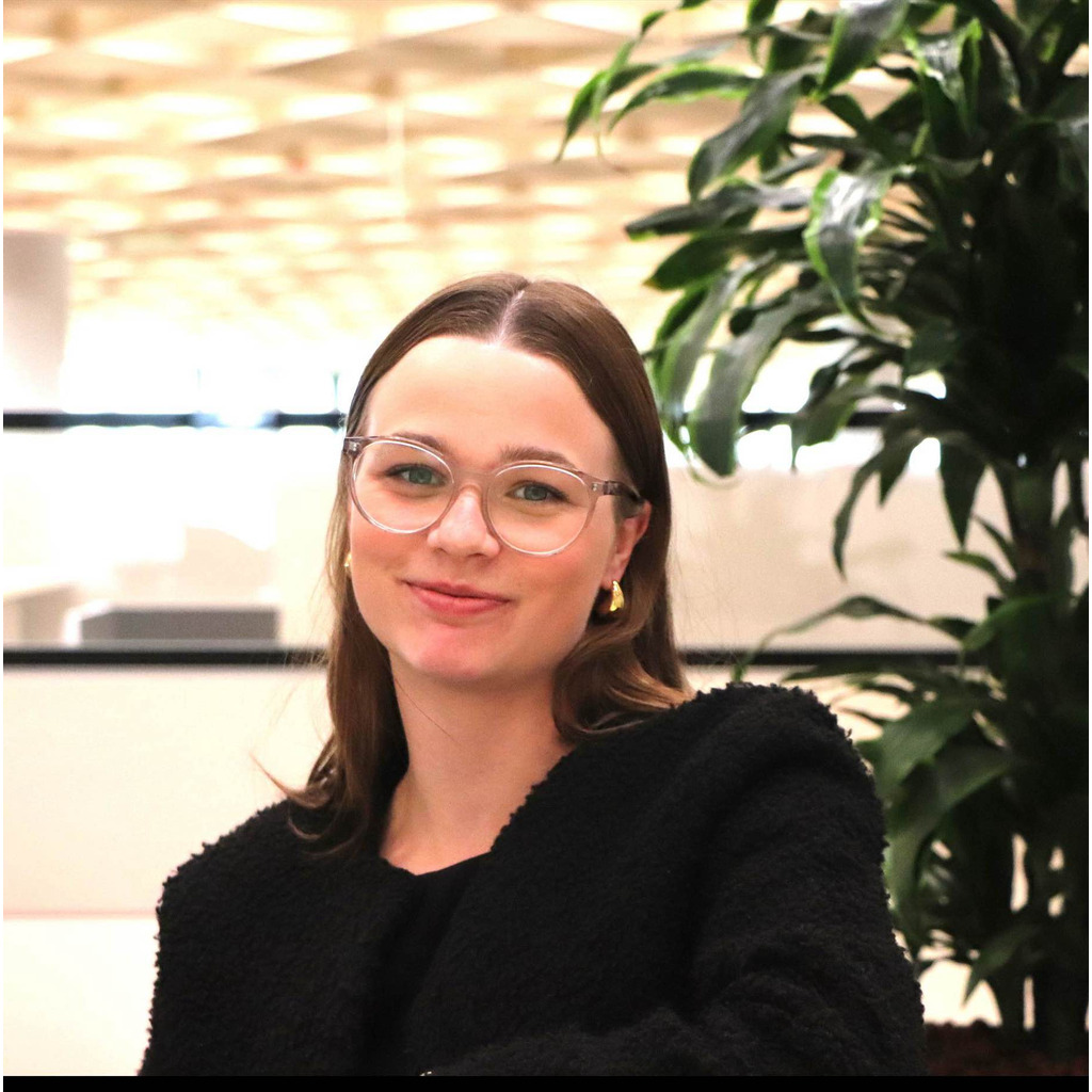 Sezin-Selina Ramm - Stellvertretende Geldwäschebeauftragte - ERGO Group ...