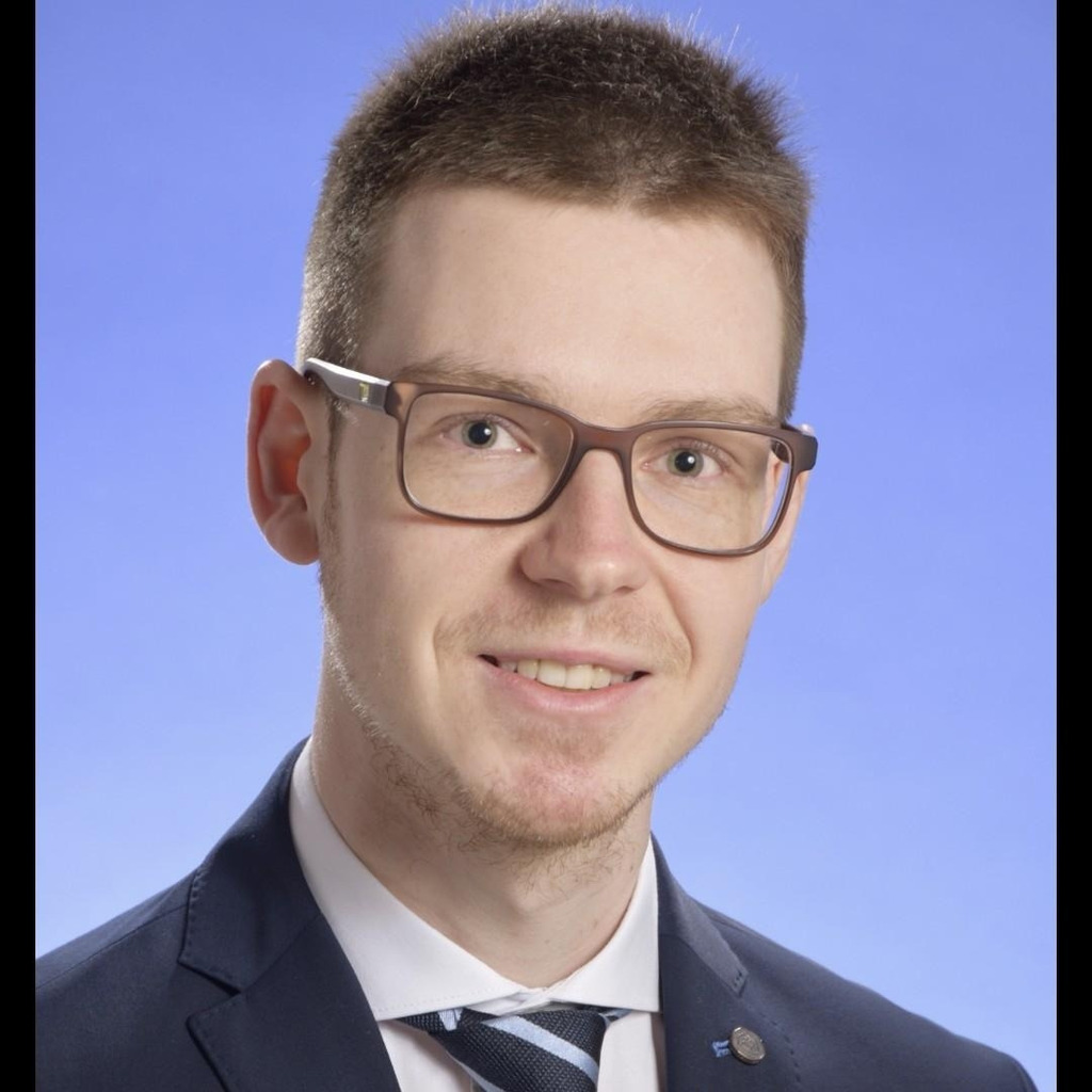 Dennis Honacker - Leiter Controlling - Genuss & Harmonie | XING