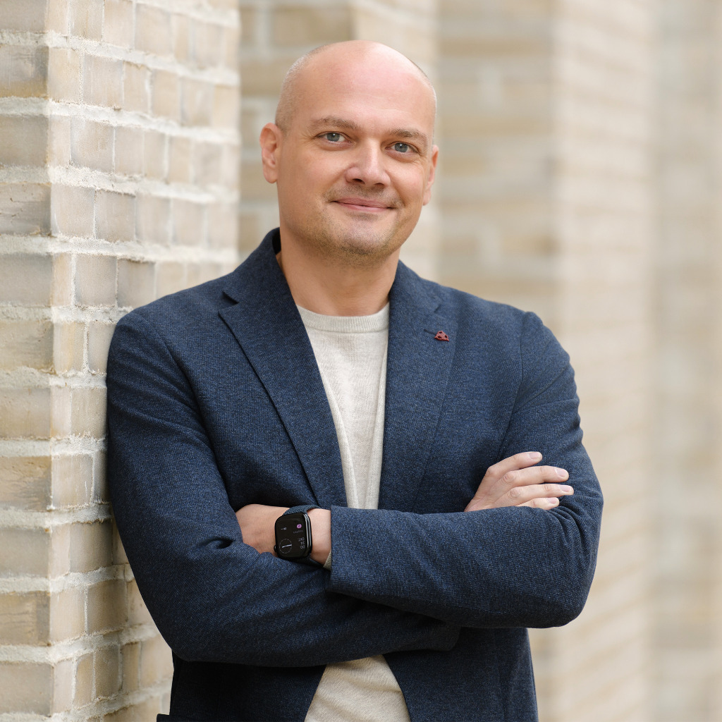 Thomas Lauber - Department Director Supply Chain, Quality ...