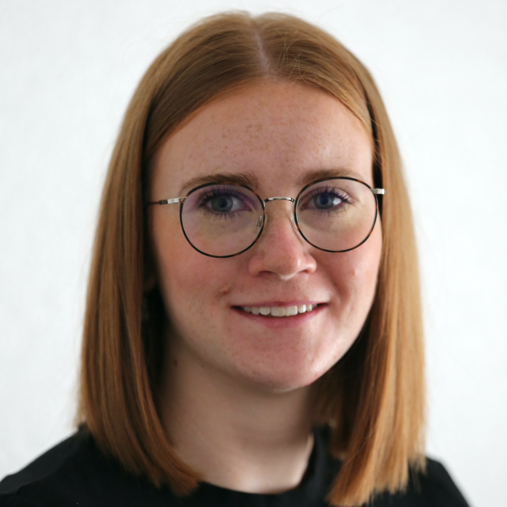 Dominique Alexandra Jochem - Rettungssanitäterin - Deutsches Rotes ...