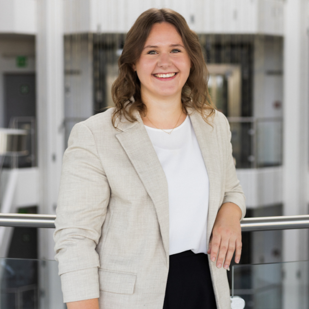 Anna Brunner - Senior Expert Tax & Accounting - Conrad Electronic SE | XING