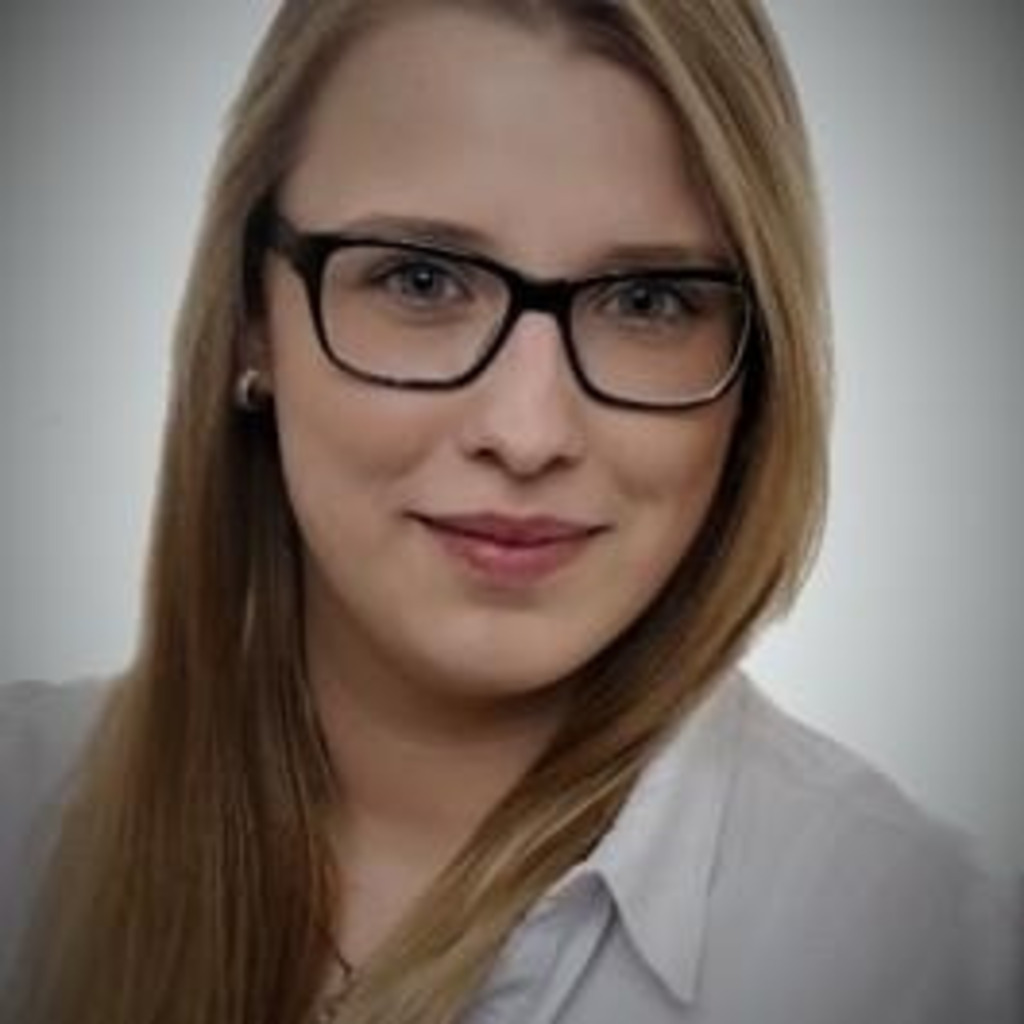 Jennifer Jansen's Instagram, Twitter & Facebook on IDCrawl