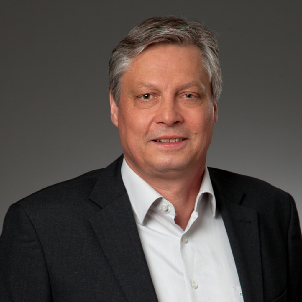 Harald Rauer - Director Process Engineering PBU EMEA Steering Wheel ...