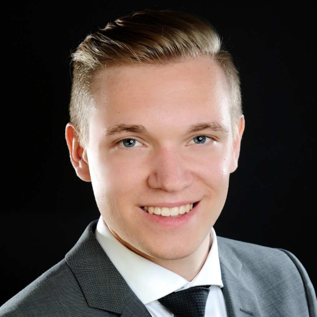 Felix Ernst - Internationale Betriebswirtschaftslehre - Business School ...