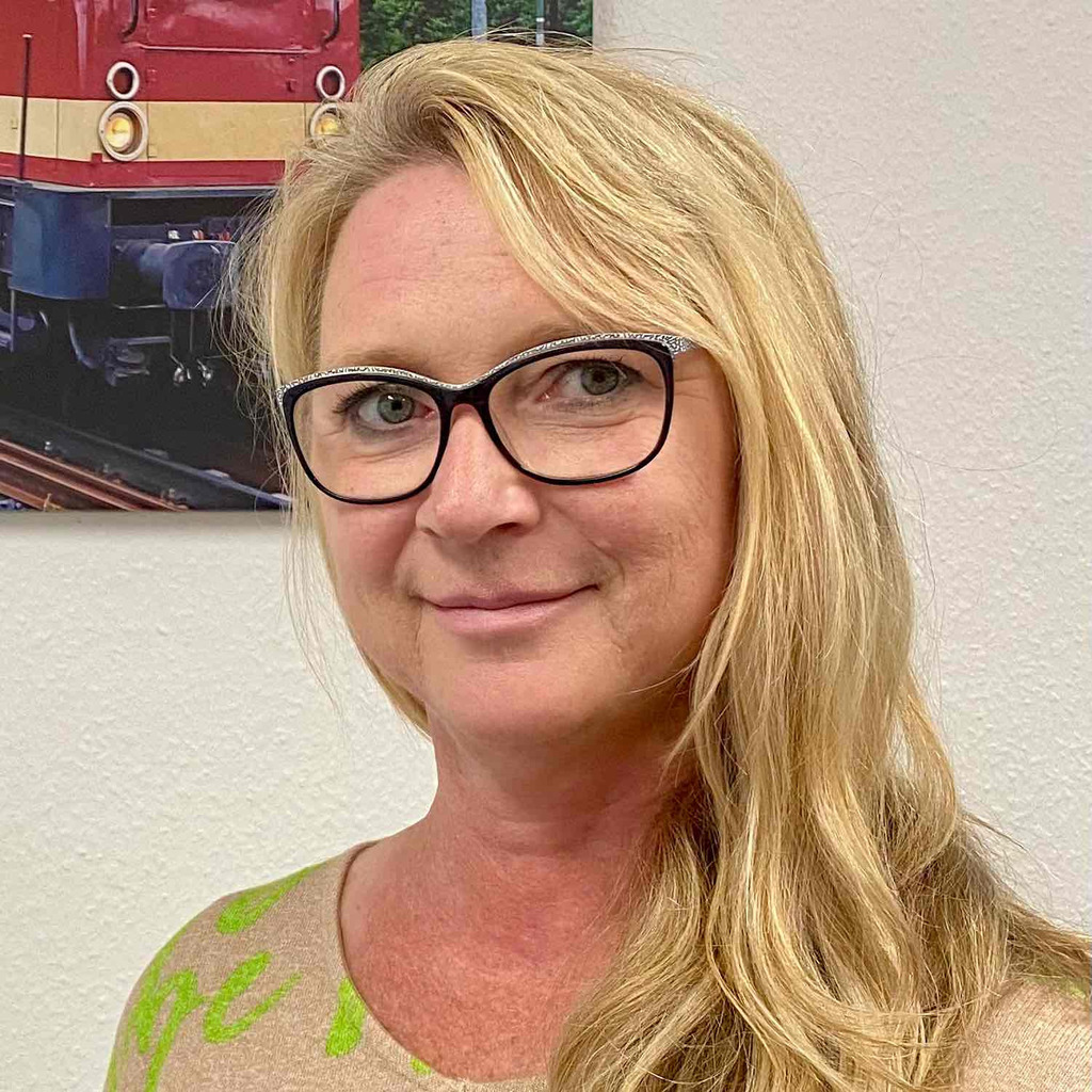 Andrea Busch - Sicherheitsmanagement Beauftragte - Gefahrgutbeauftragte ...