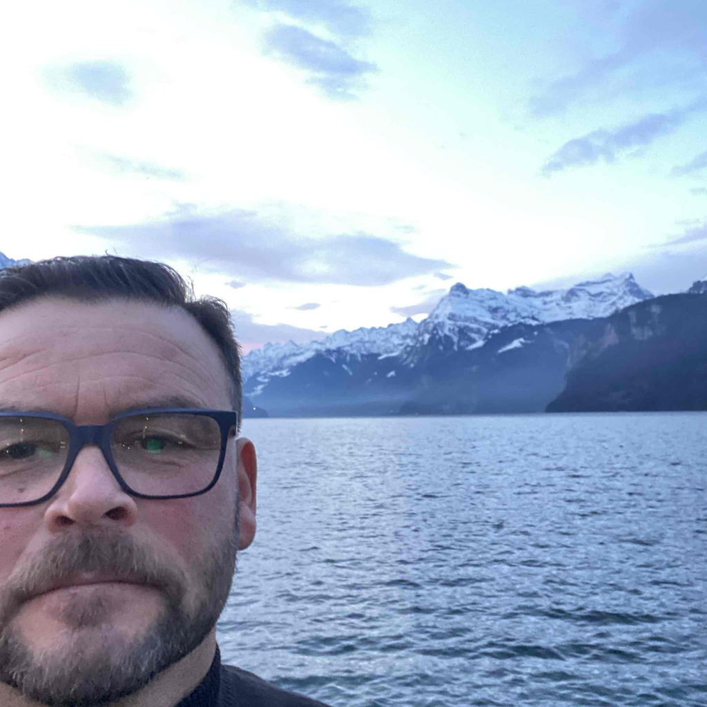 Andreas Ehrig - Vertrieb Deutschland - Victorinox AG | XING