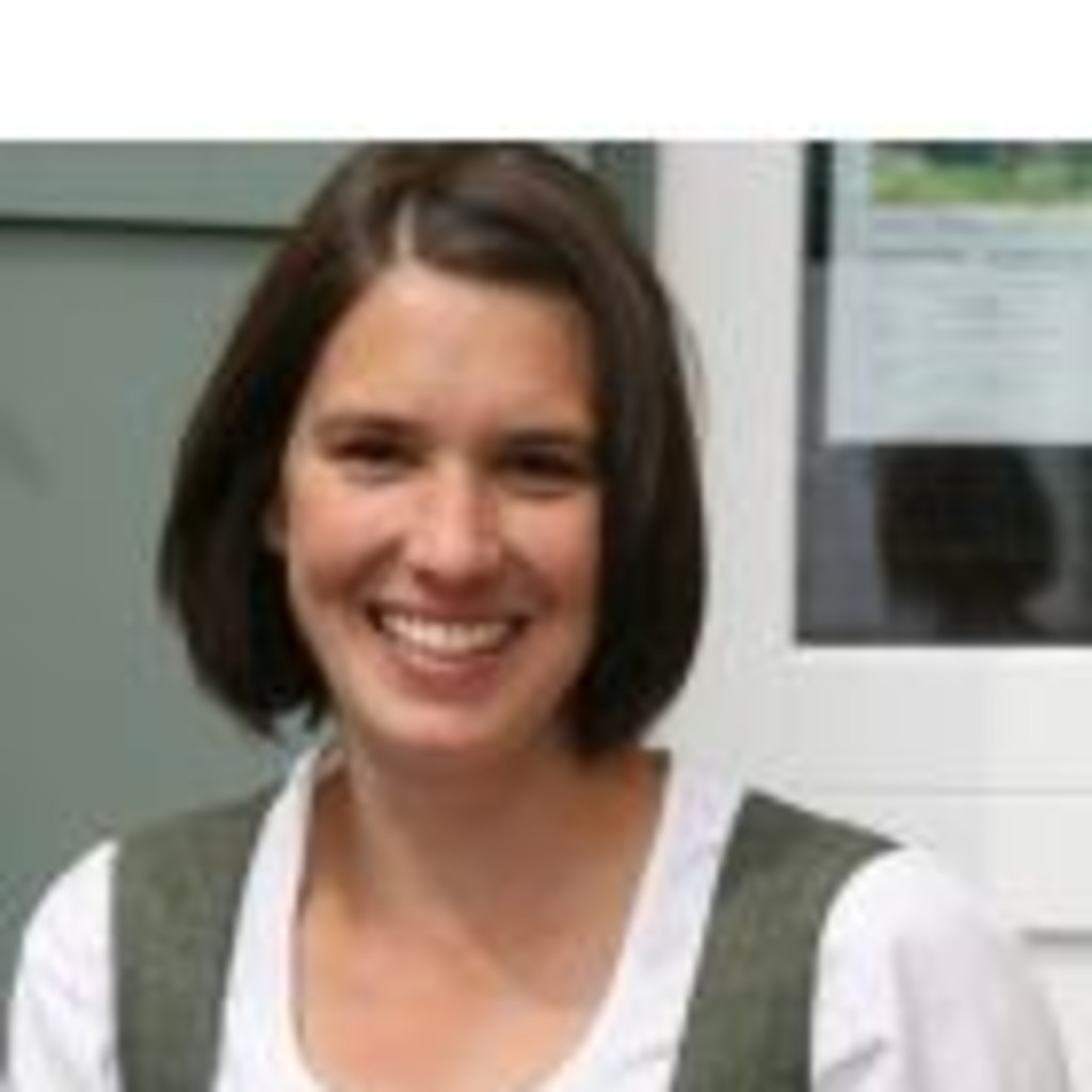 Stefanie Schuster in der Personensuche von Das Telefonbuch