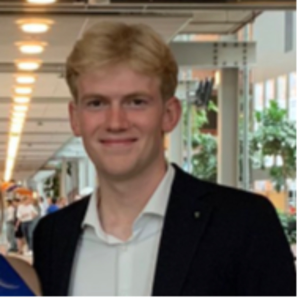 salvador Mensink: Ausbildung und Berufserfahrung | XING