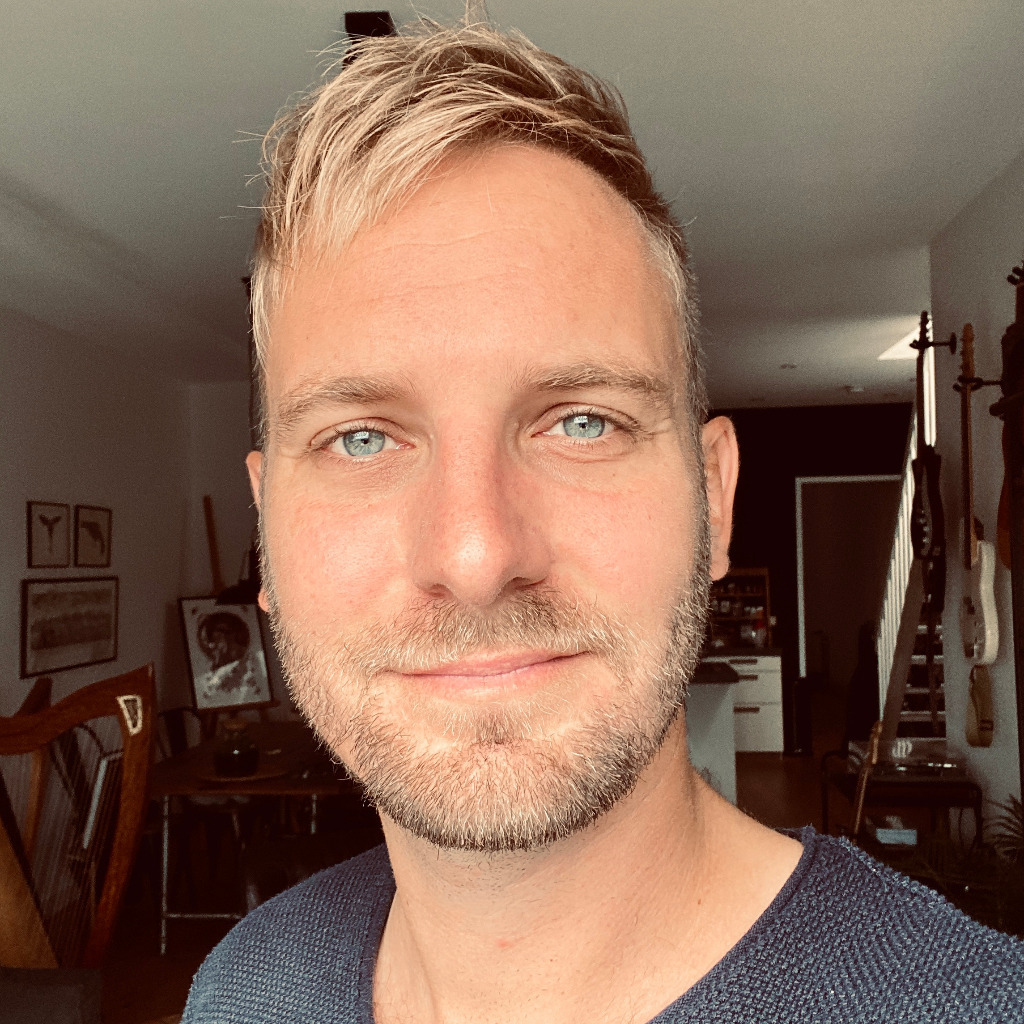 Dolf Bekker - Creative Development Director - Europe - MassiveMusic | XING