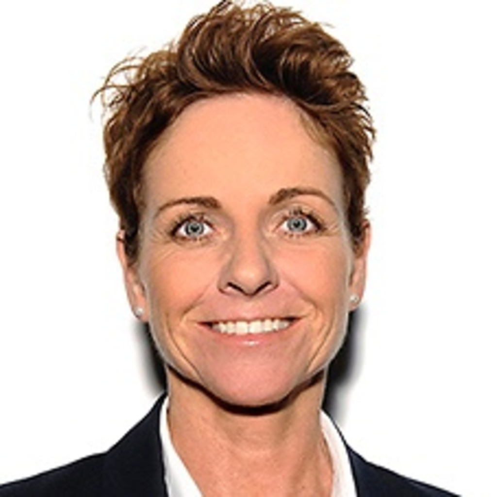 Eva Baxter's Instagram, Twitter & Facebook on IDCrawl