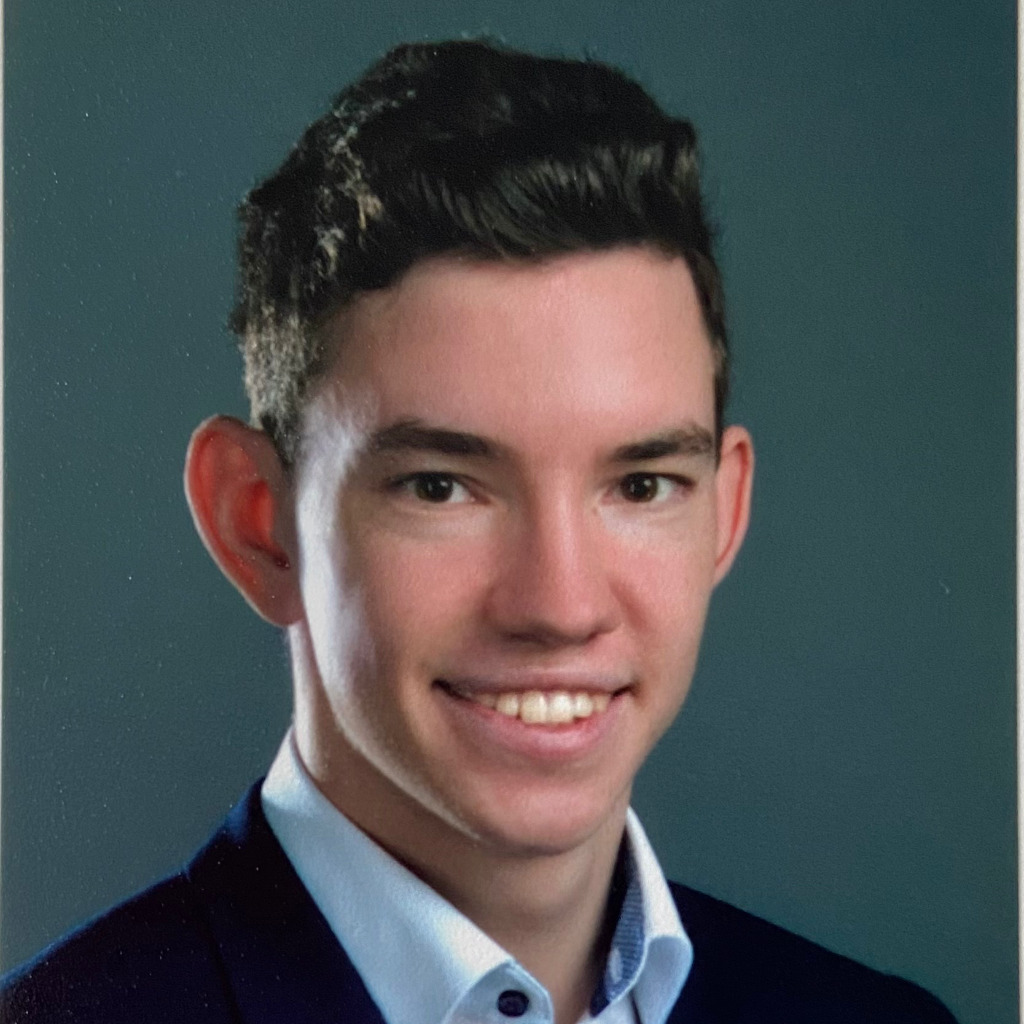 Daniel Schlund's Instagram, Twitter & Facebook on IDCrawl