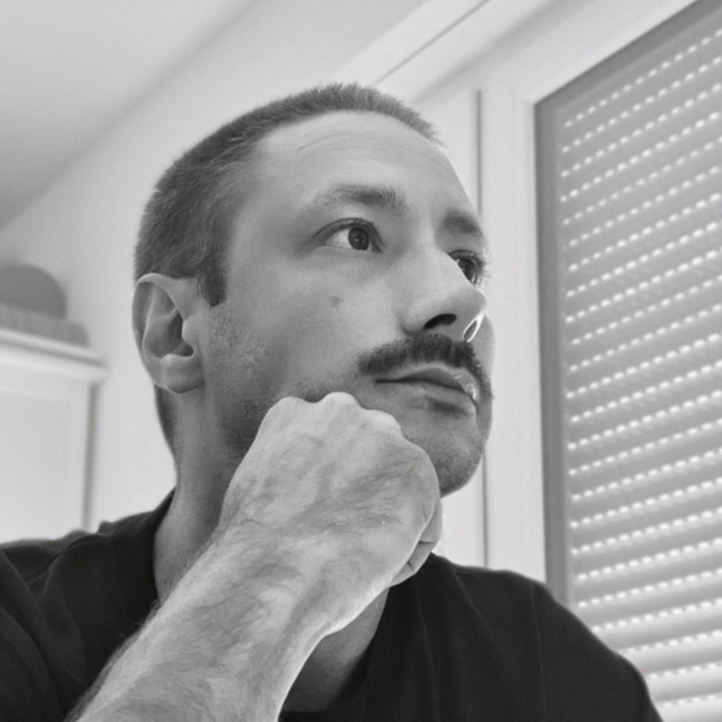 Kevin Held - Head of Quality Management, Sachkundige Person ...