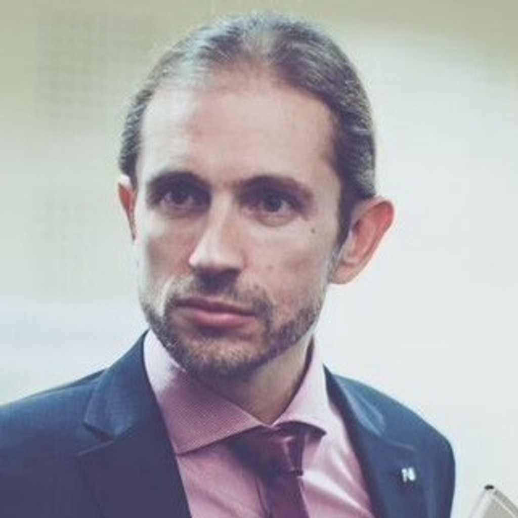 Ing. Helmut Hackl - Sales Performance Excellence - Neuroth International AG | XING