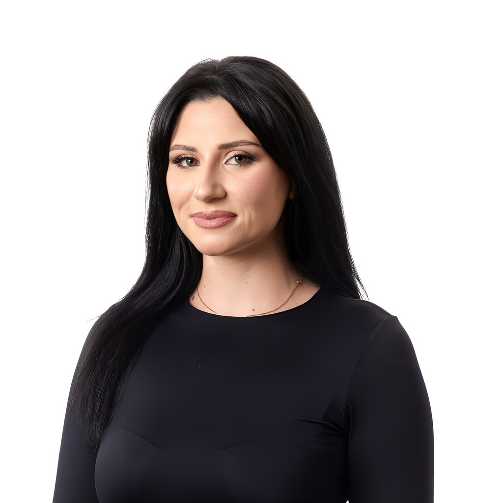 Alena Masic - Sales Manager - Atout Cosmetics GmbH | XING