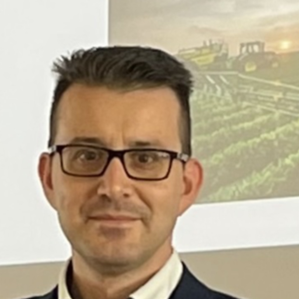 Dr. Henning Urch - Global Development Herbizide Formulations - BASF SE ...