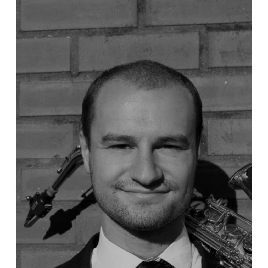 Martin Herrmann - Saxophonist / Arrangeur / Orchestrator / Komponist - Selbstständig | XING
