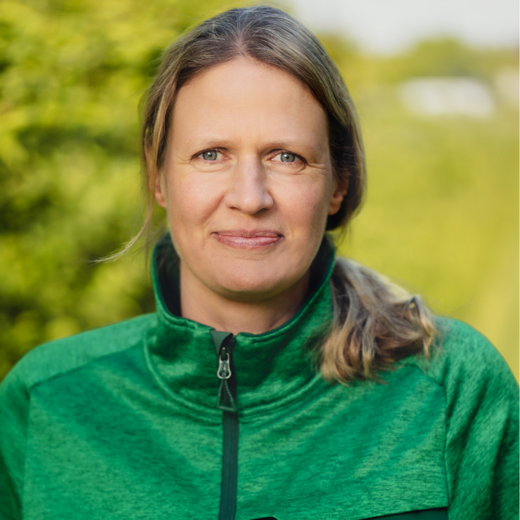 Dipl.-Ing. Sarah Stark - Prokuristin - Schuler Service GmbH & Co. KG | XING