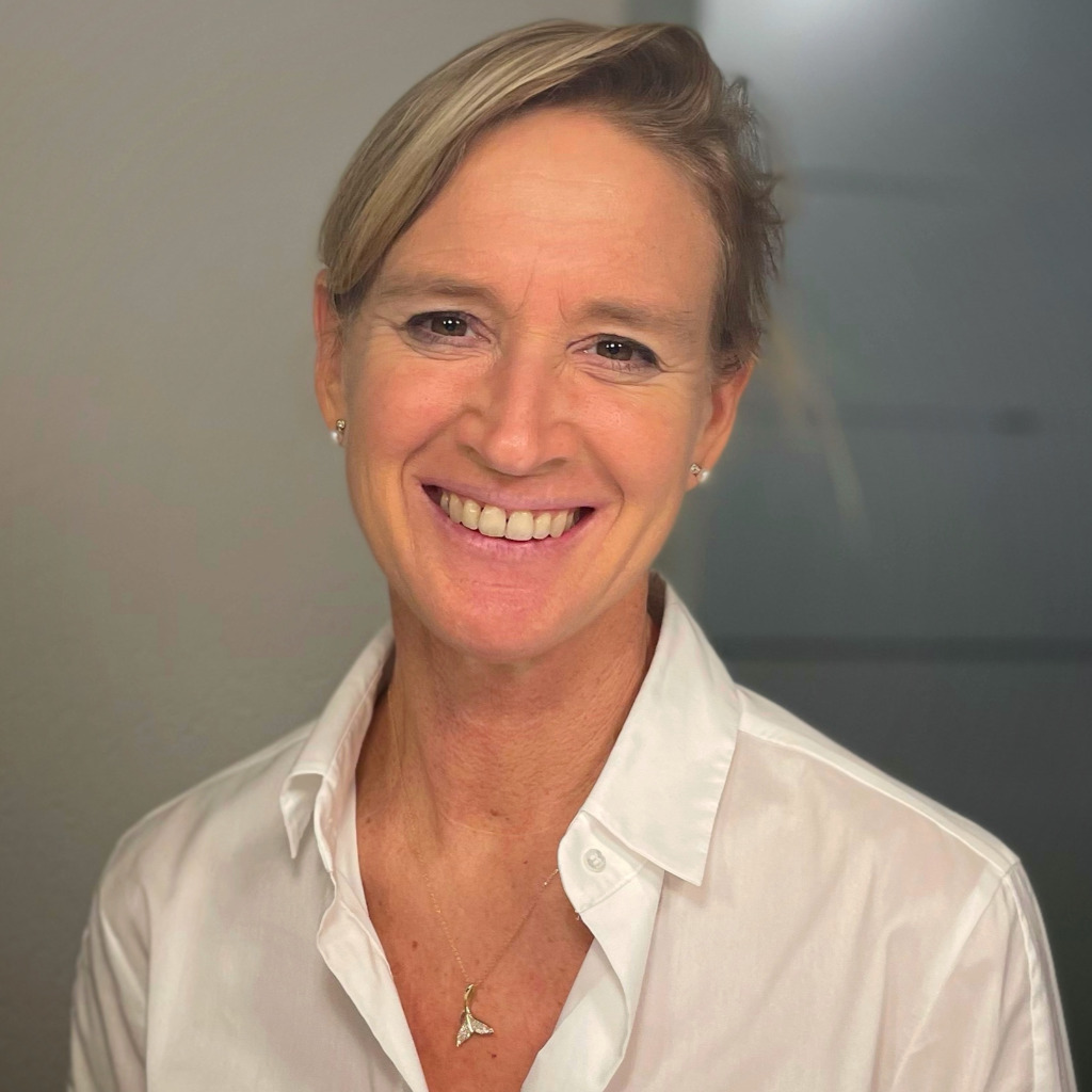 Sabine Blasi - Field Readiness Manager EMEA Systems Support - ORACLE ...